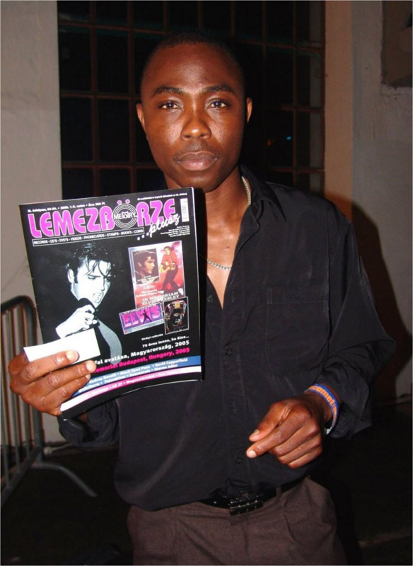 Ismerősök a Bamako Rallyn - Lemezbörze,...plusz